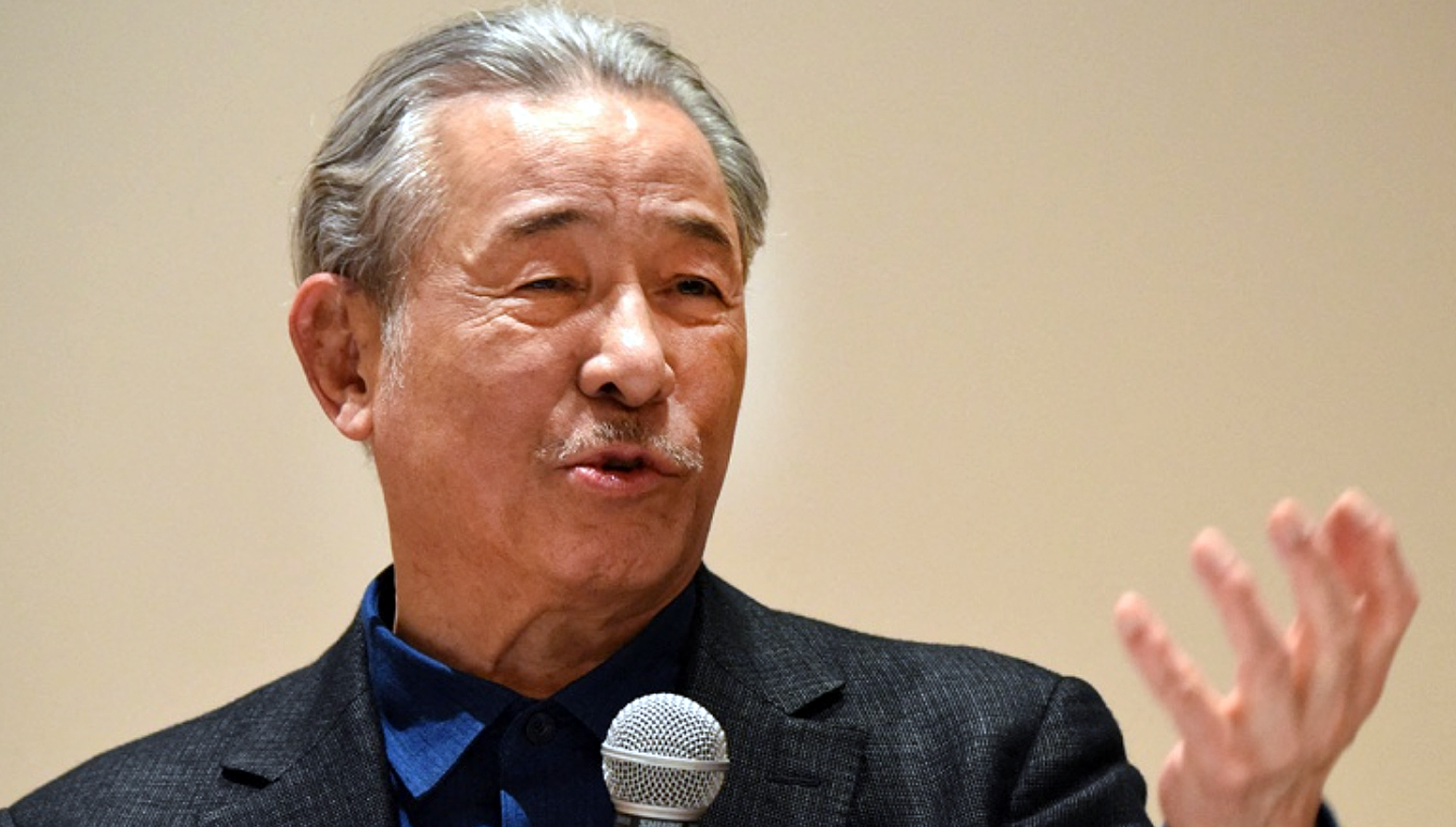 Murió el famoso diseñador Issey Miyake, el sobreviviente de Hiroshima que cambió la moda